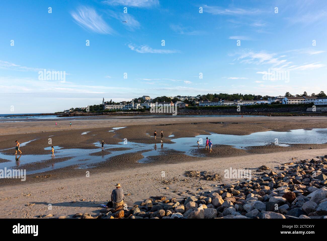 Maine ogunquit beach hi-res stock photography and images - Alamy