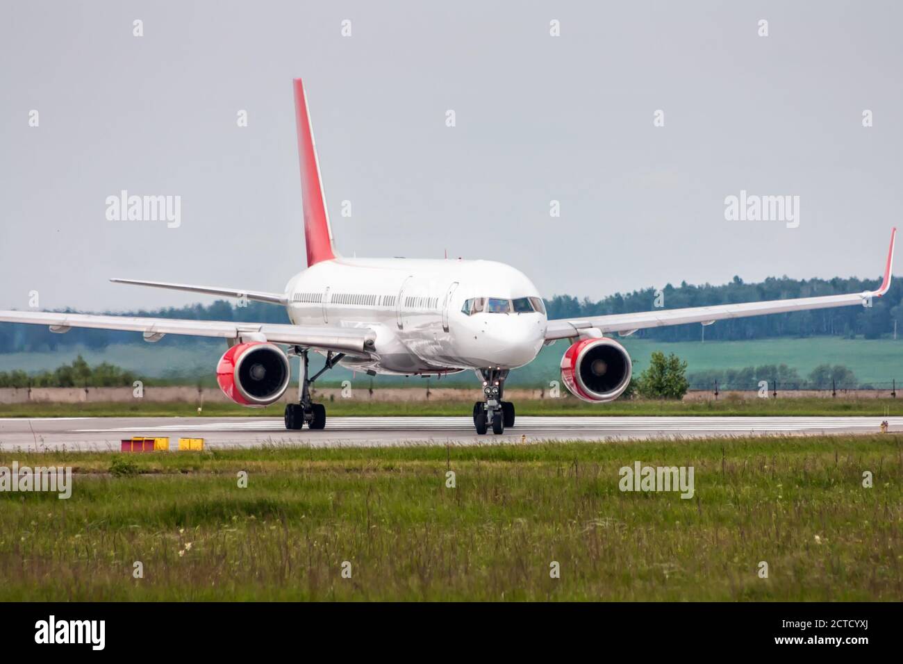 Taxiing aircraft from the runway Stock Photo - Alamy