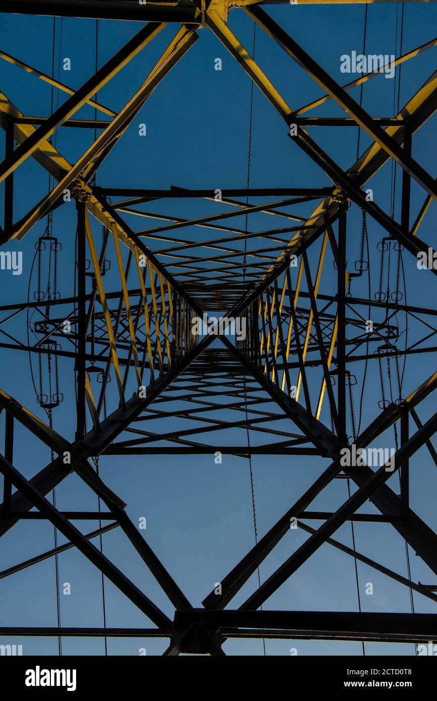 Vertical colour pattern hi-res stock photography and images - Alamy