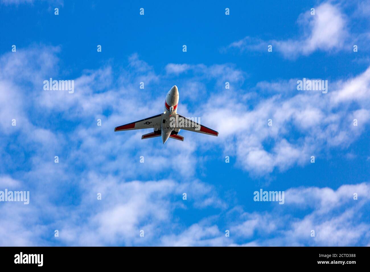 HU-25 Guardian United States Coast Guard USCG Falcon jet over Keegan ...