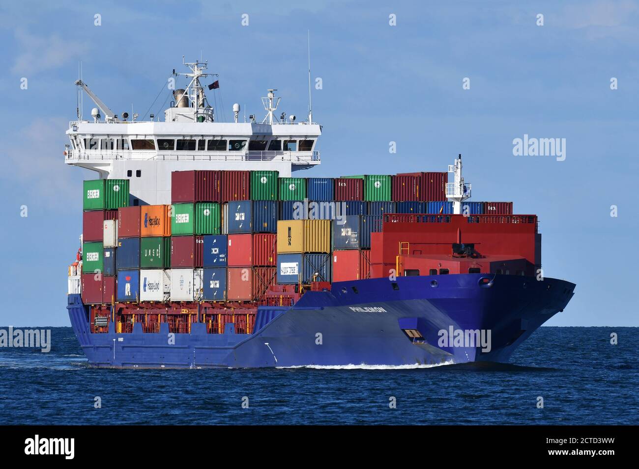 Unifeeder container ship hi-res stock photography and images - Alamy