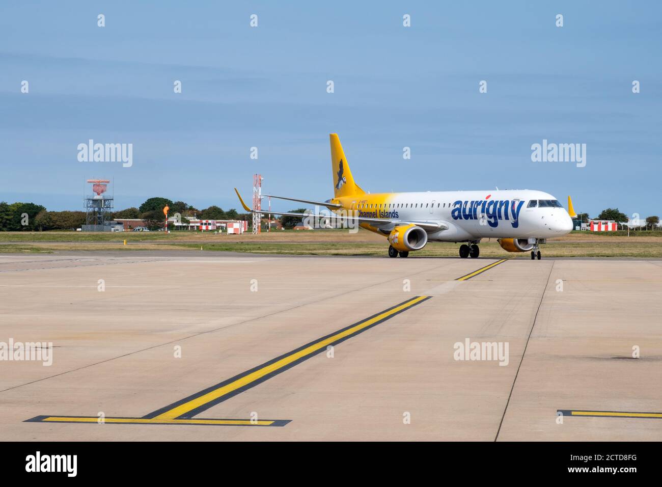 Aurigny puffin logo hi-res stock photography and images - Alamy