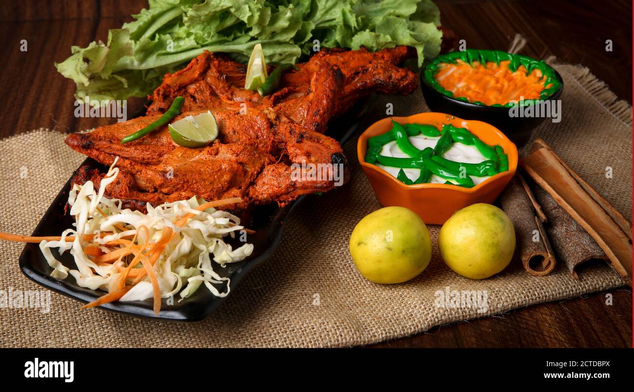 Indian restaurant best testy food chicken Stock Photo - Alamy