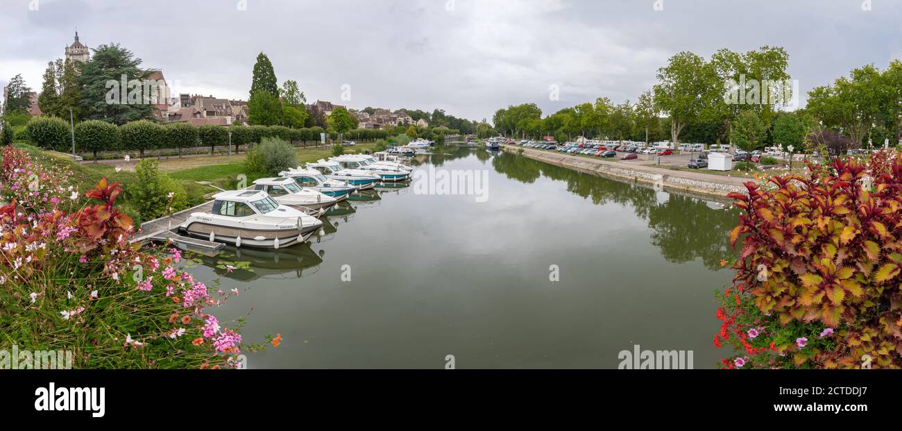 Dole, France - 08 31 2020: View of the port Stock Photo - Alamy