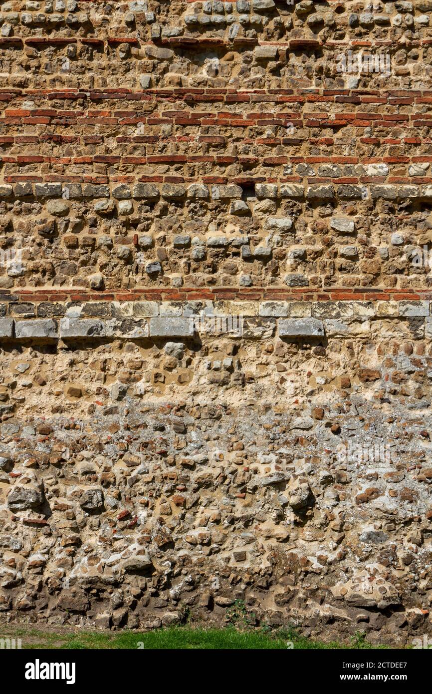 Colchester 11th century castle hi-res stock photography and images - Alamy