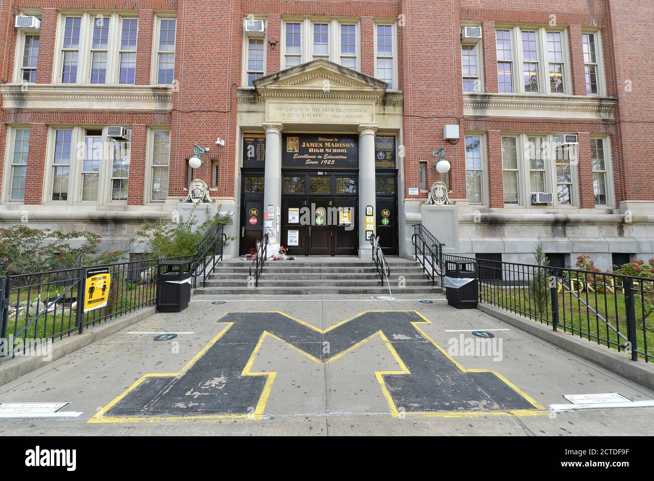 James madison high school brooklyn hi-res stock photography and images ...