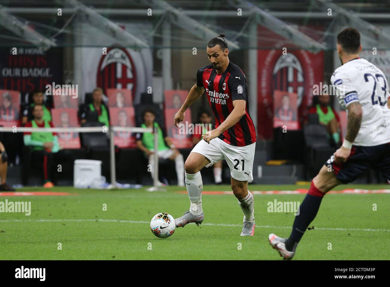 Zlatan ibrahimovic goal hi-res stock photography and images - Alamy