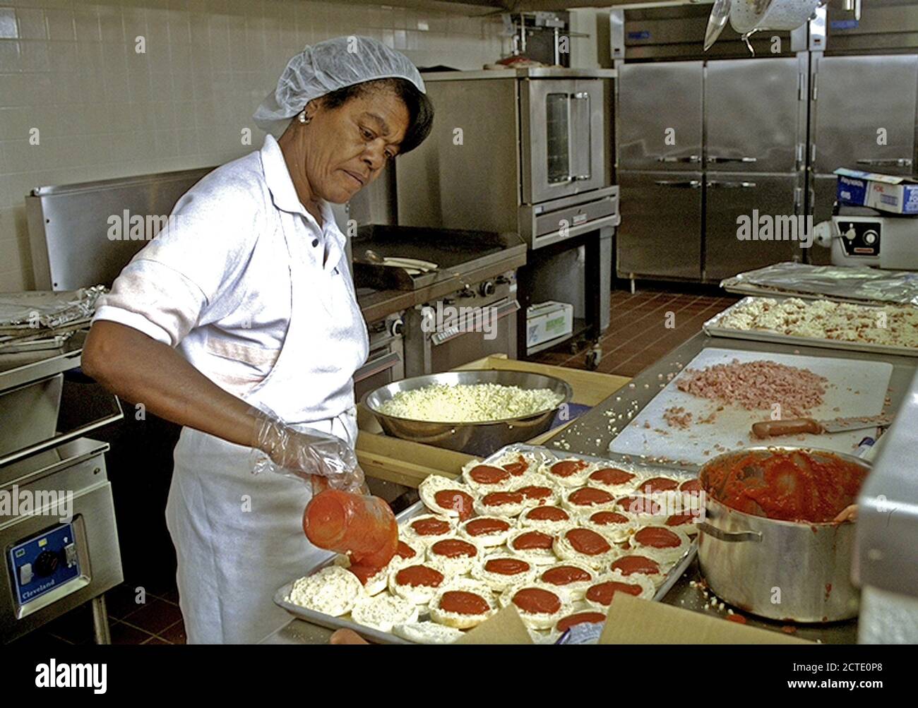 August 1999 - Food Service Personnel At Work Stock Photo - Alamy