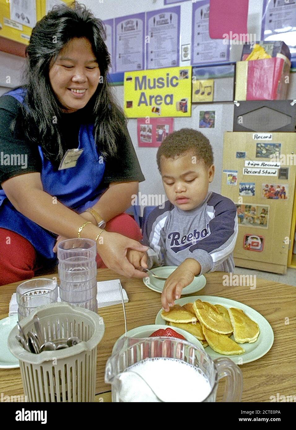 Daycare breakfast hi-res stock photography and images - Alamy