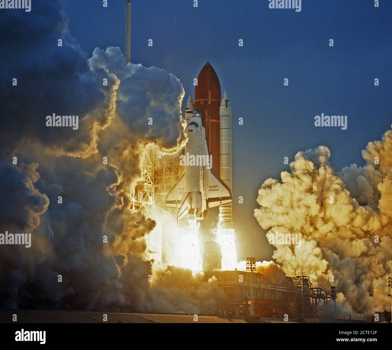 Endeavour Nasas Youngest Shuttle Space