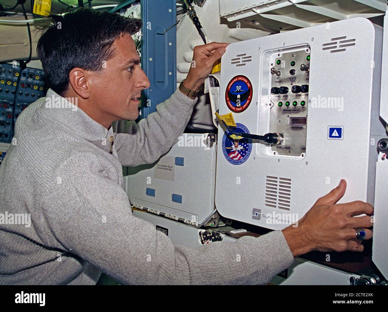 Donald thomas astronaut hi-res stock photography and images - Alamy