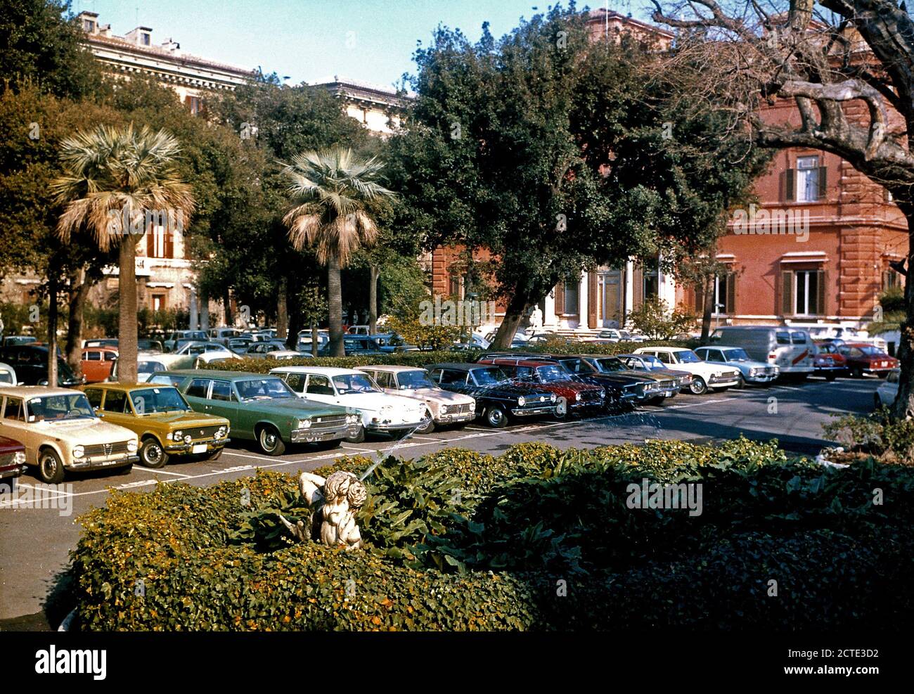 Rome - Annex Office Building - 1970 Stock Photo - Alamy