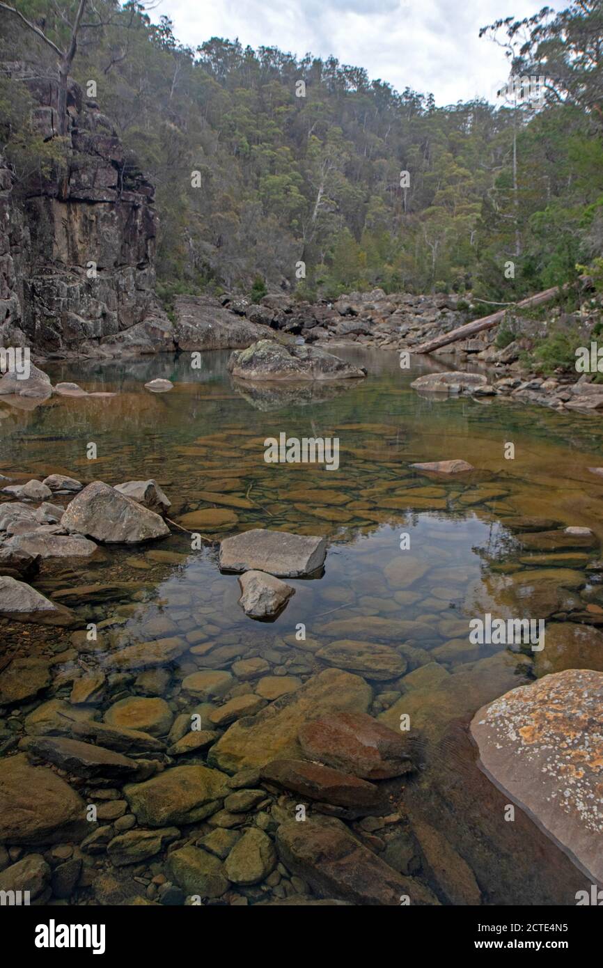 Gorge waterhole hi-res stock photography and images - Alamy