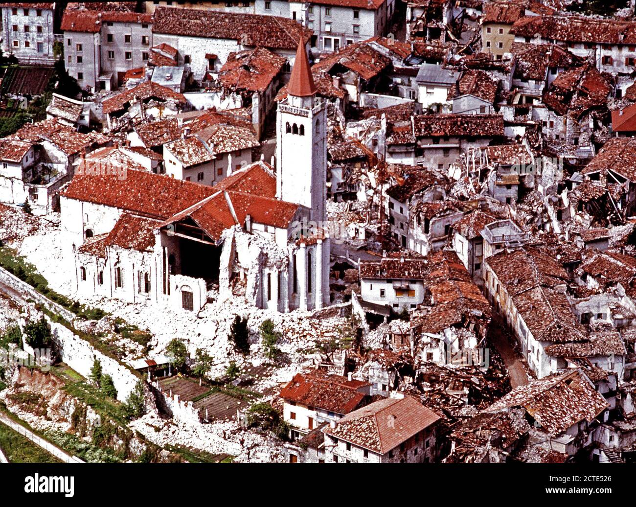Earthquake in italy hi-res stock photography and images - Alamy