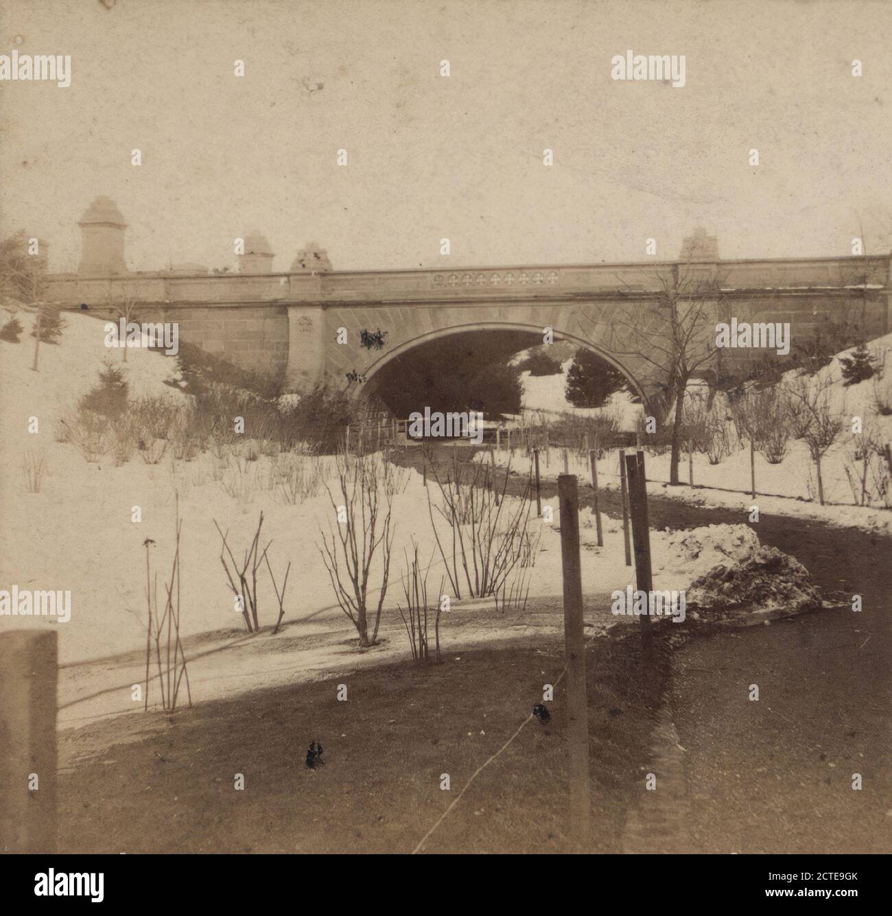 Transverse road hi-res stock photography and images - Alamy