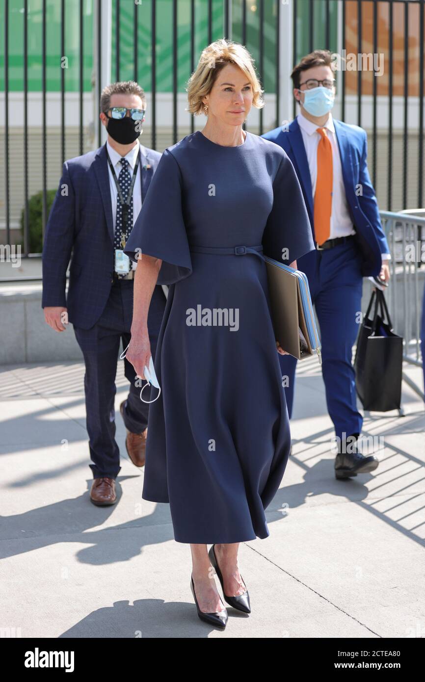 Kelly Craft High Resolution Stock Photography and Images - Alamy