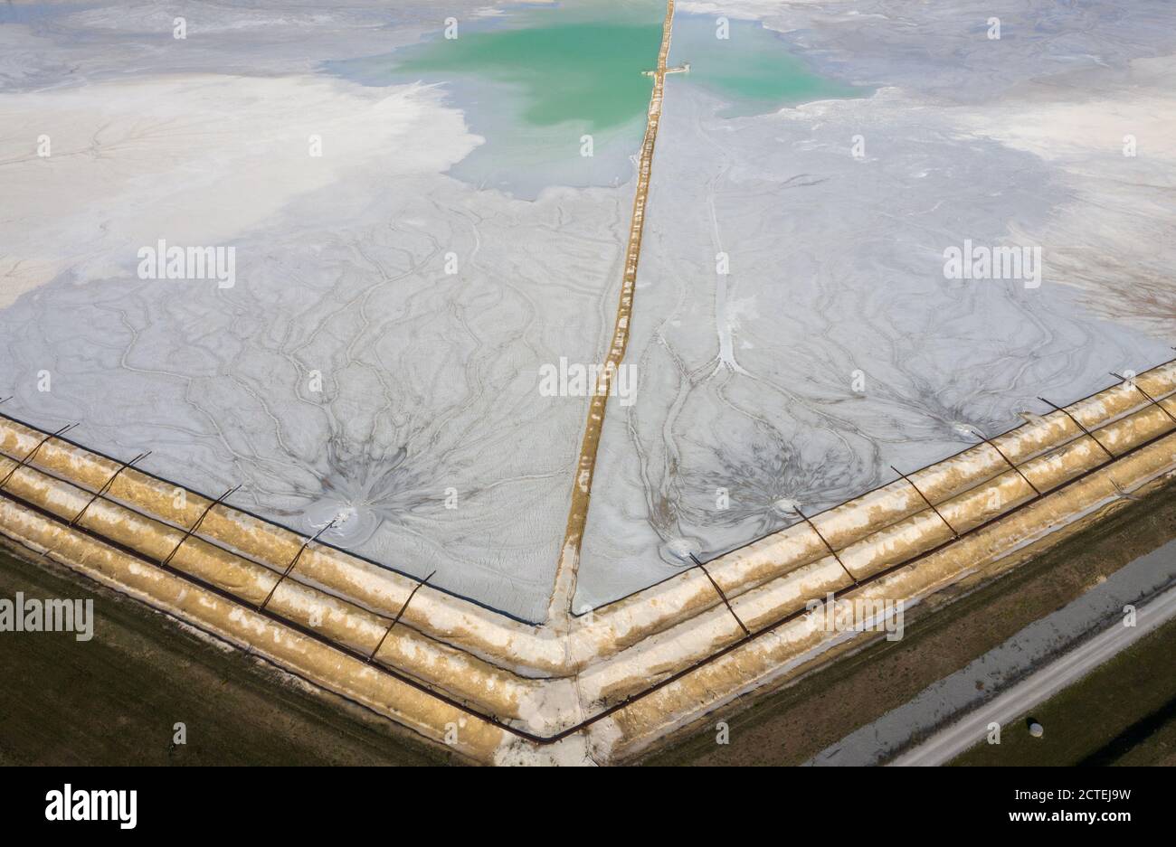 Solvay process hi-res stock photography and images - Alamy