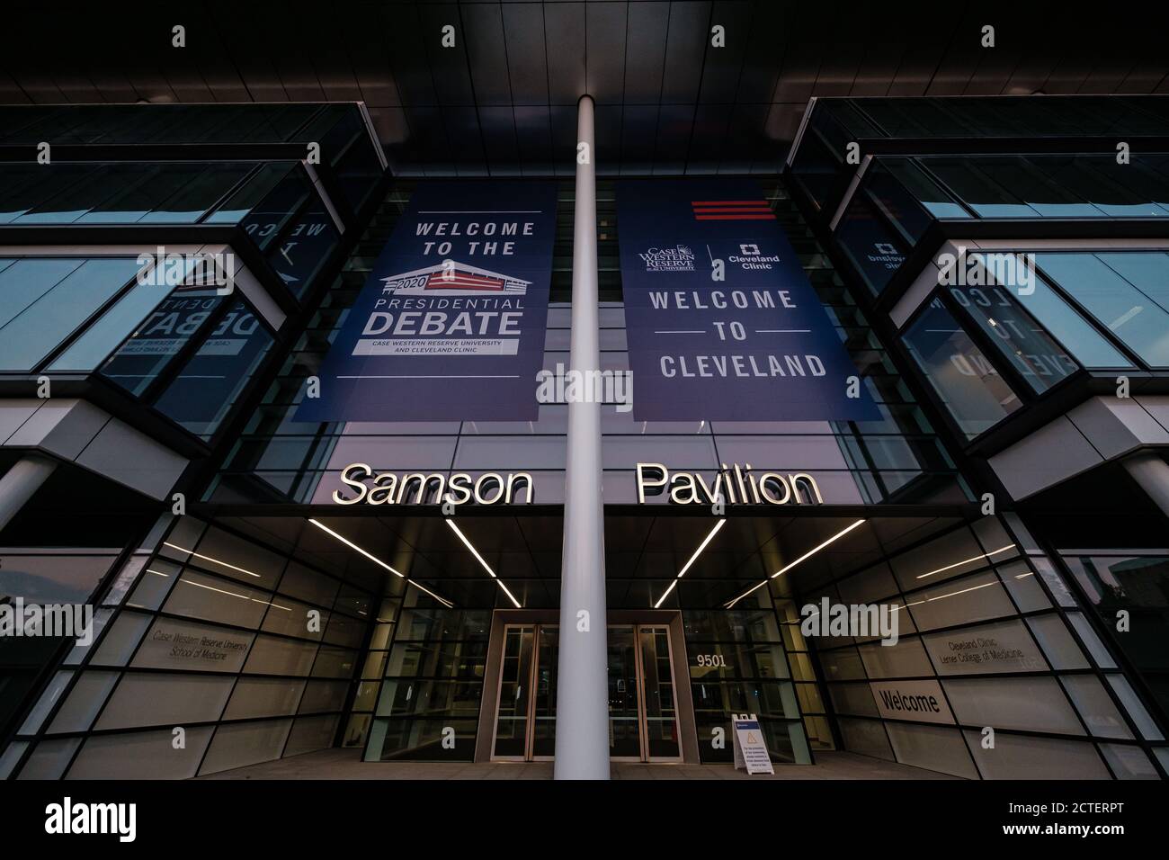 Case western reserve building hi-res stock photography and images - Alamy