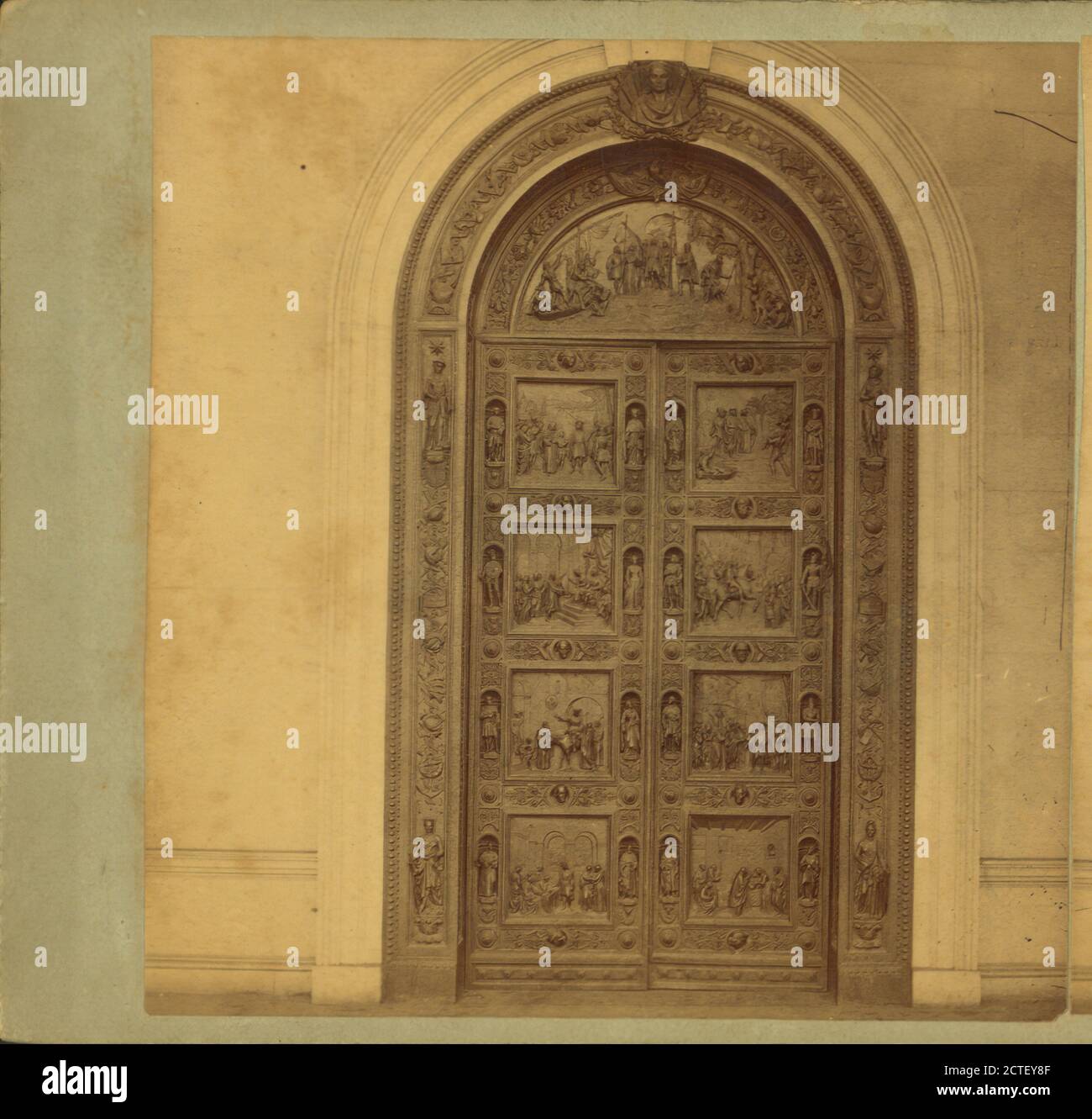 Bronze door capitol hi-res stock photography and images - Alamy