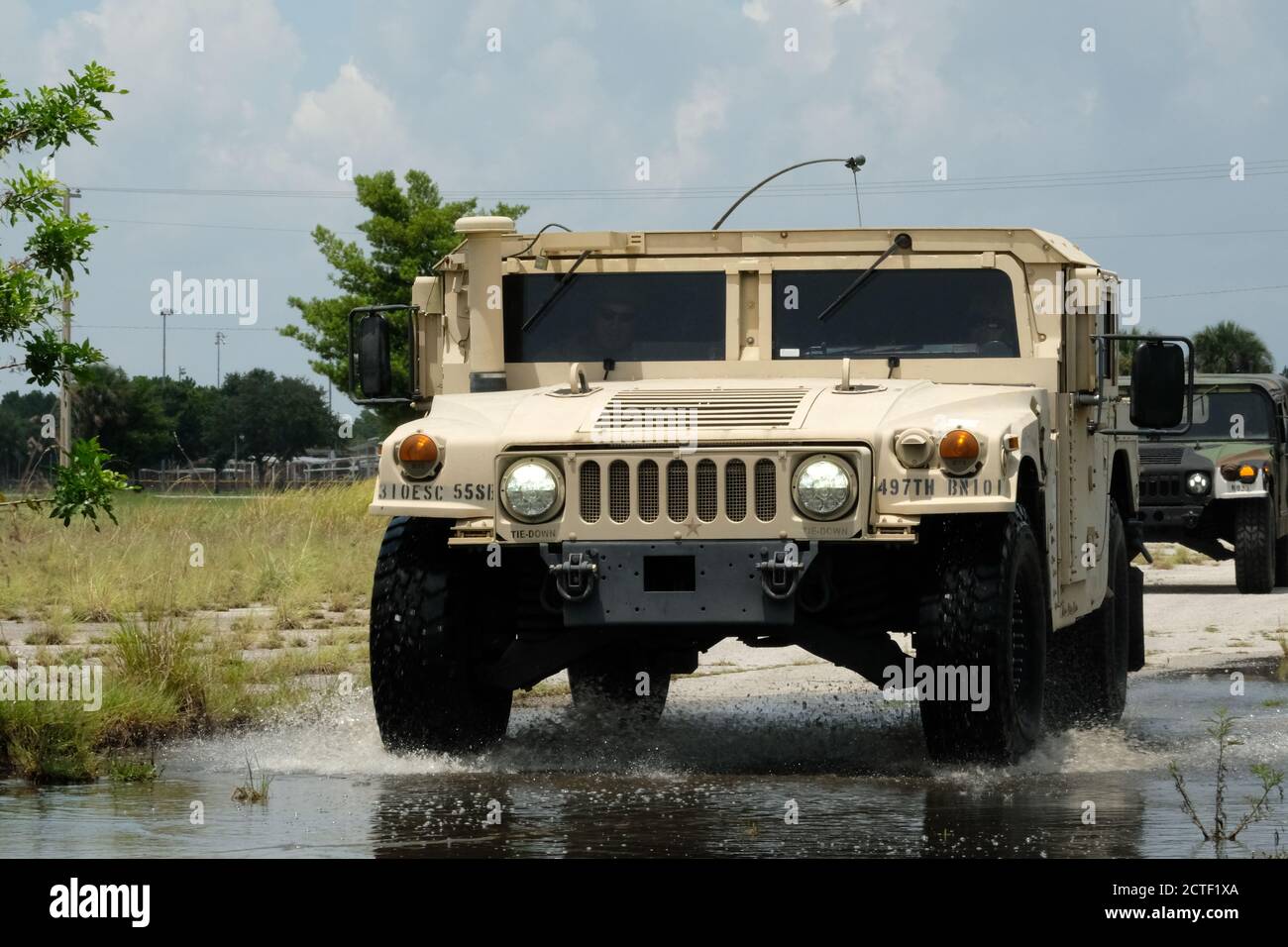 ORLANDO, Fla. - U.S. Army Reserve Soldiers from the Headquarters and ...