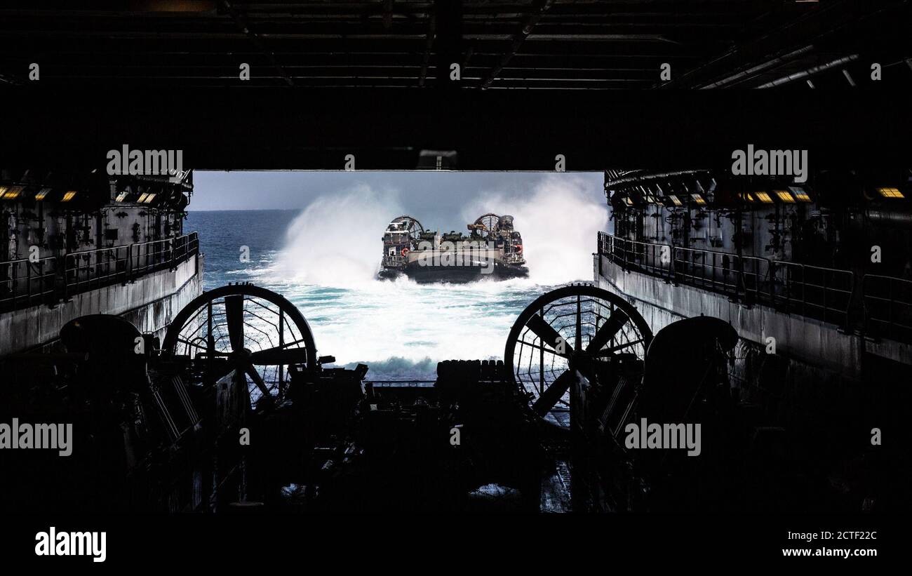 PACIFIC OCEAN (July 27, 2020) – Sailors with Assault Craft Unit 5 ...