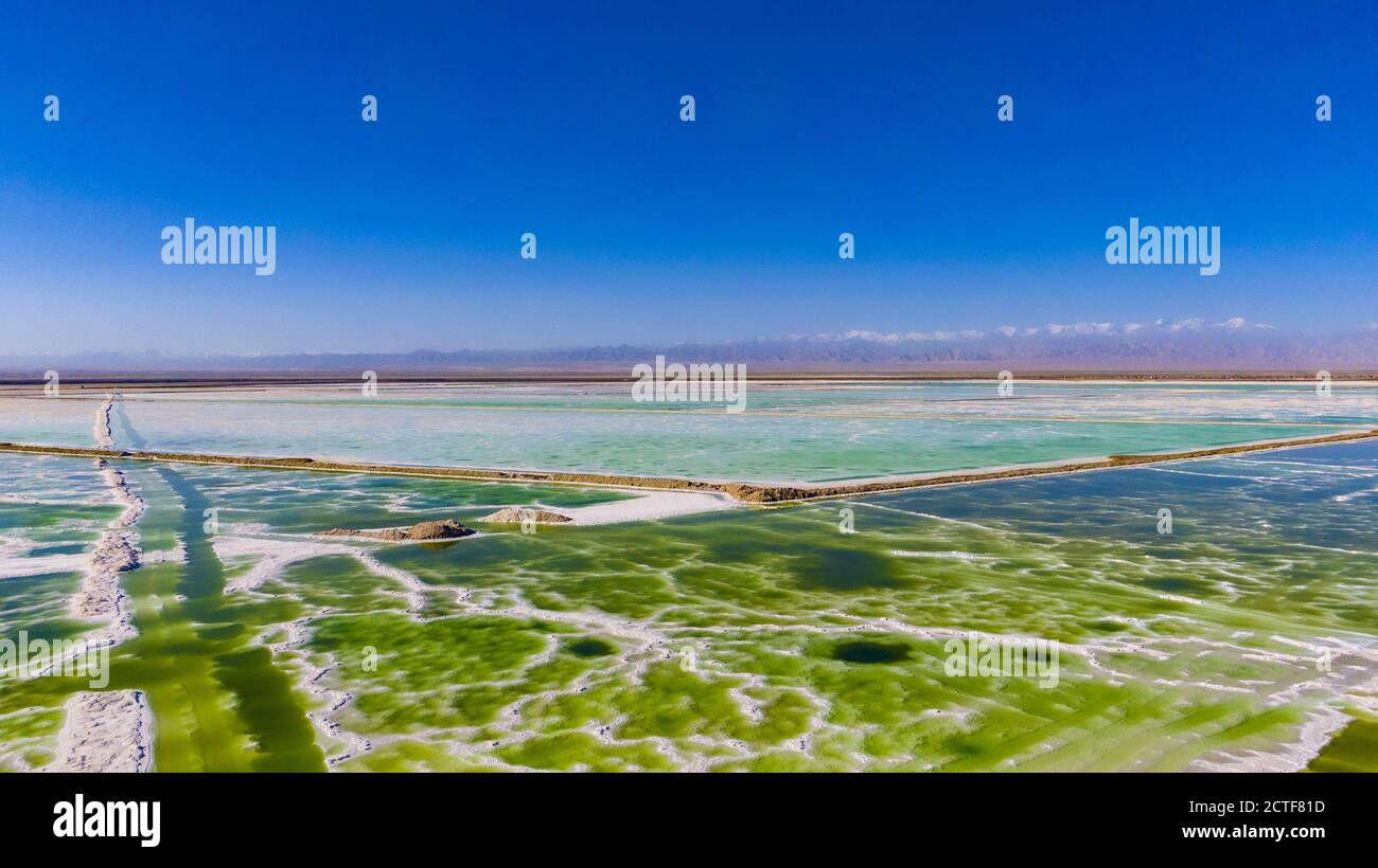 Tibetan salt hi-res stock photography and images - Alamy