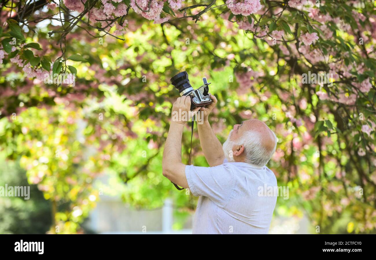 Images that tell story. Power behind picture. Vintage camera. Retro ...