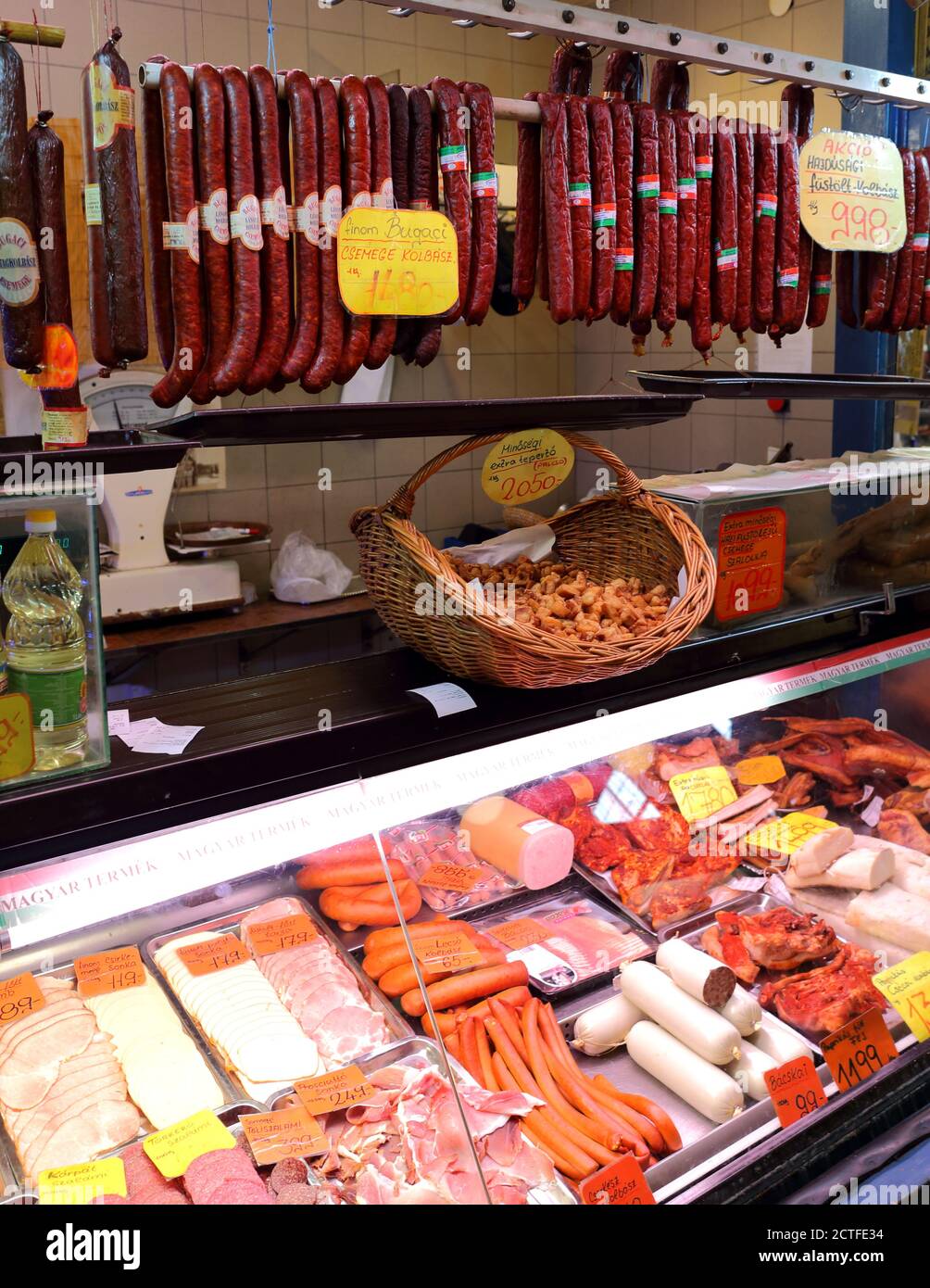 Meat hall hi-res stock photography and images - Alamy