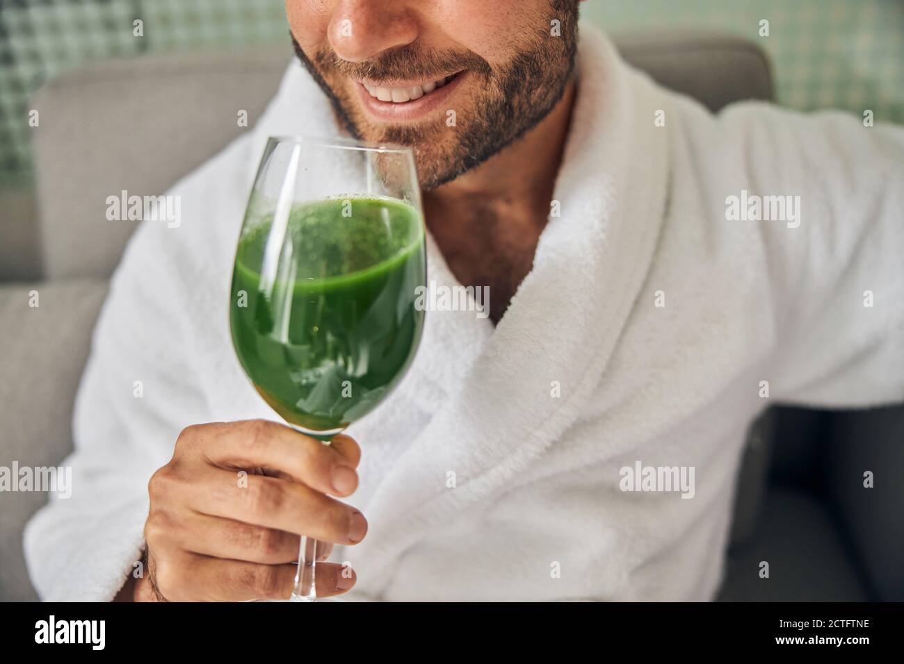 Smoothie drinking man hi-res stock photography and images - Alamy