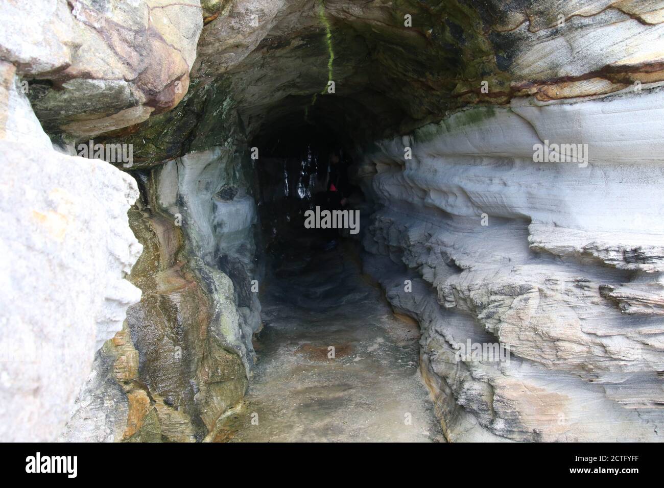 The Queenscliff tunnel or the manly wormhole, constructed in 1908 by ...