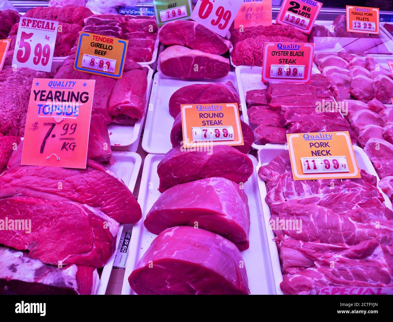 VARIOUS TYPES OF MEAT ON DISPLAY INSIDE OF THE QUEEN VICTORIA MARKET ...