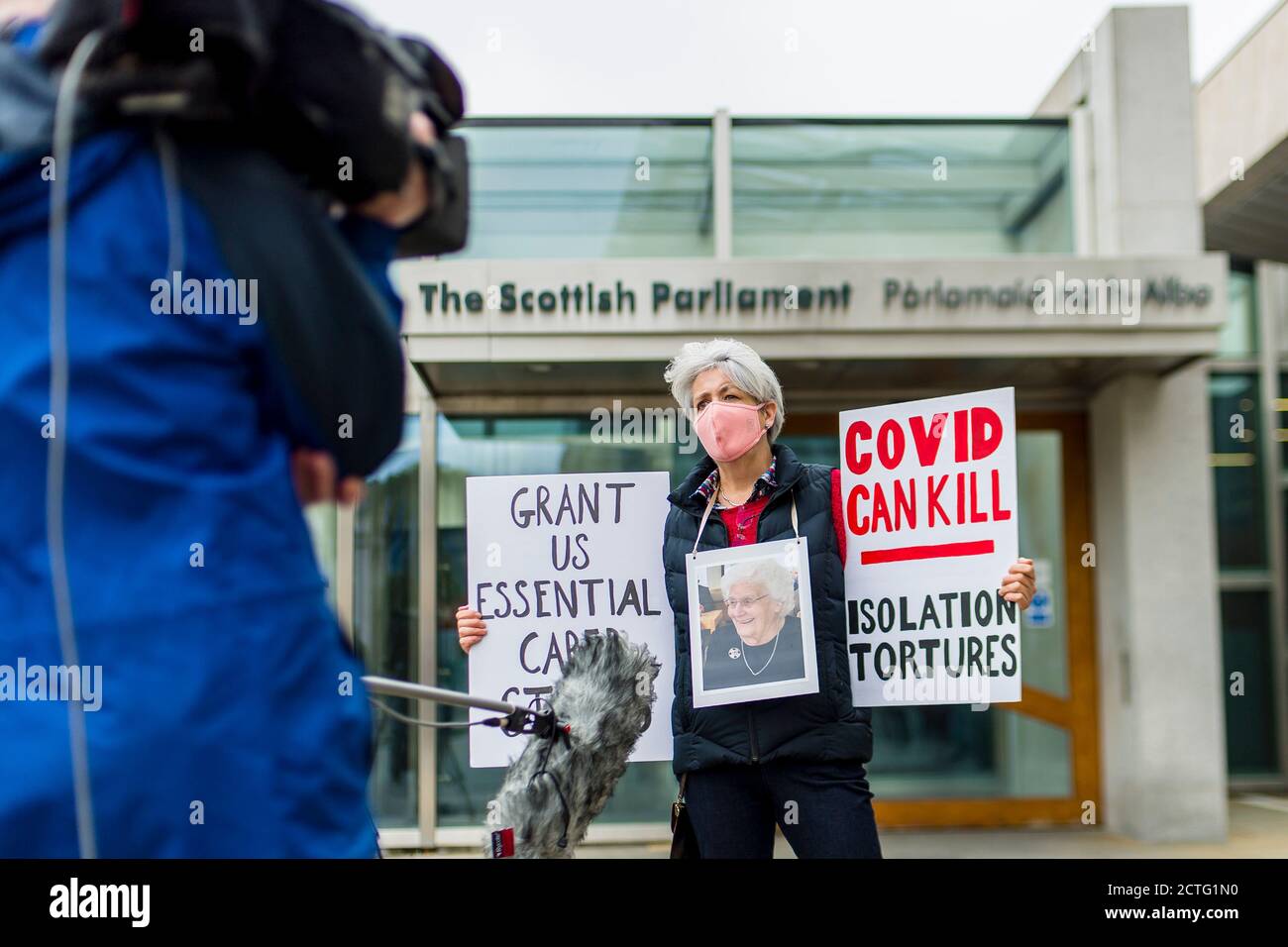 Female msps hi-res stock photography and images - Alamy