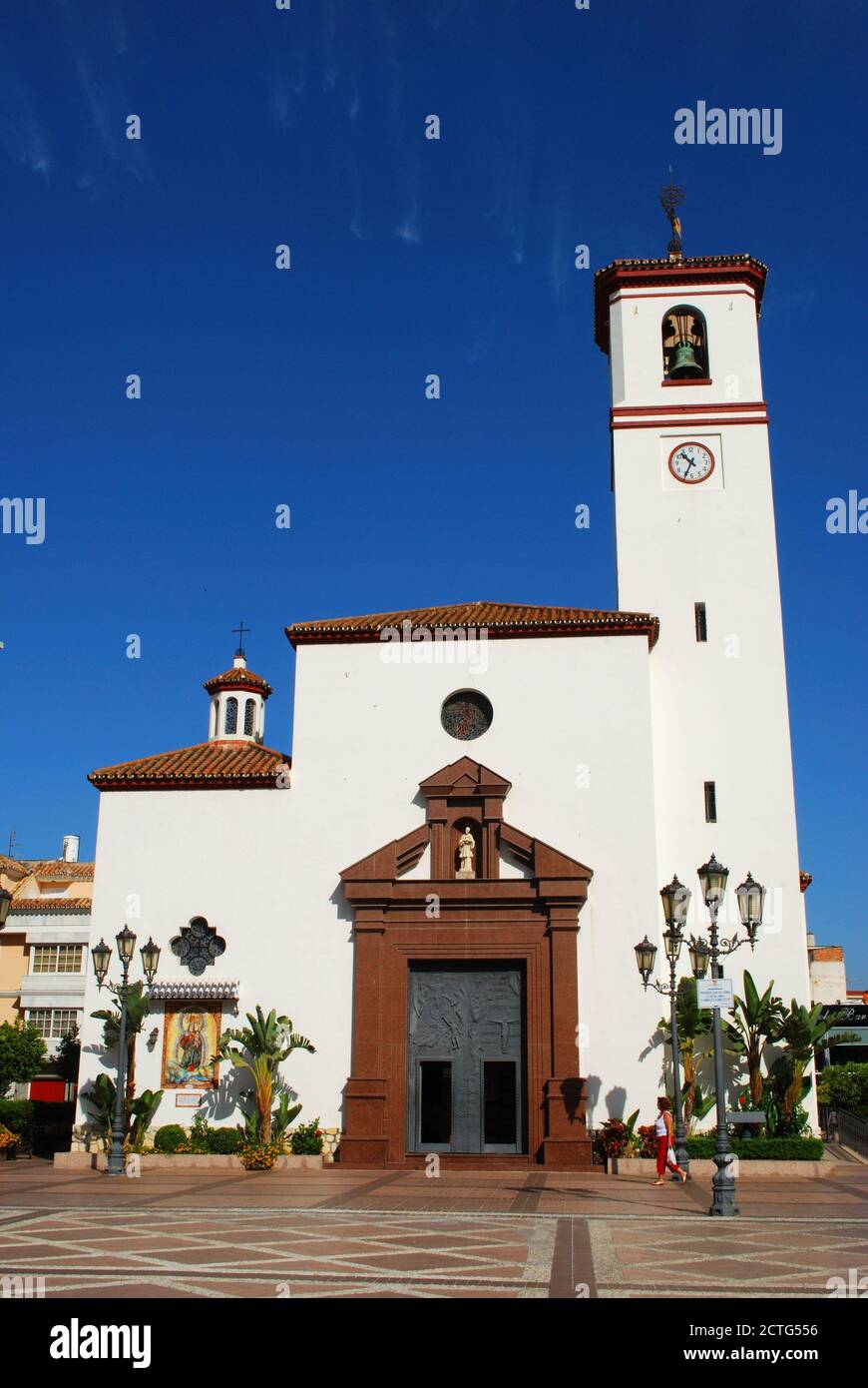Our Lady of the Rosary church in Constitution Square, Fuengirola, Spain ...