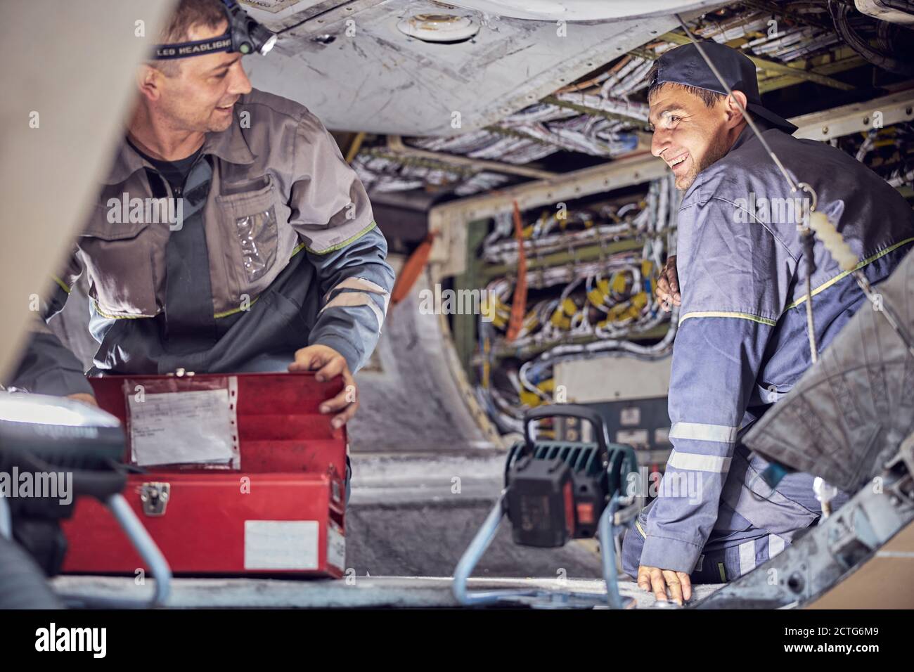 Engineers working on aircraft engine hi-res stock photography and ...