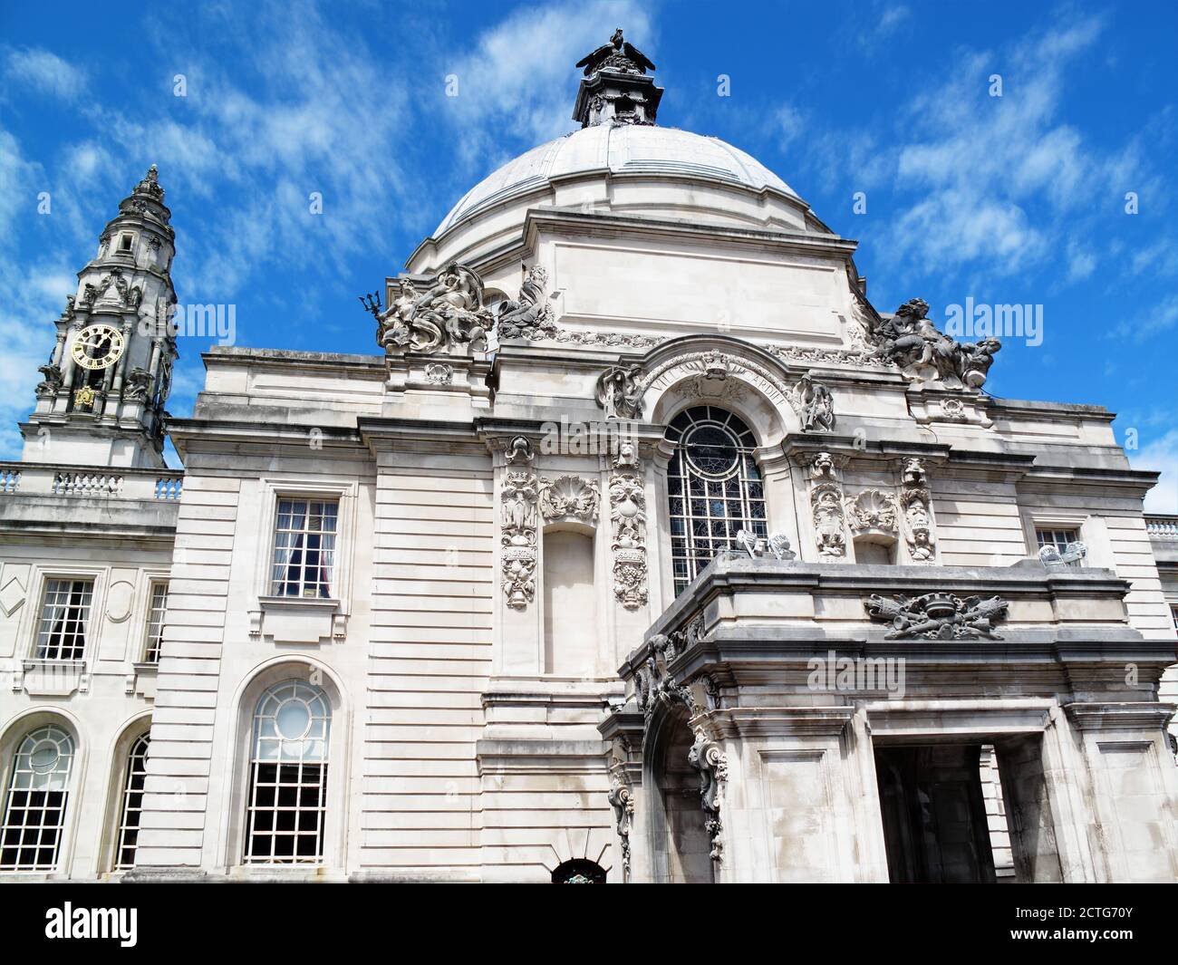 Welsh government cathays park hi-res stock photography and images - Alamy