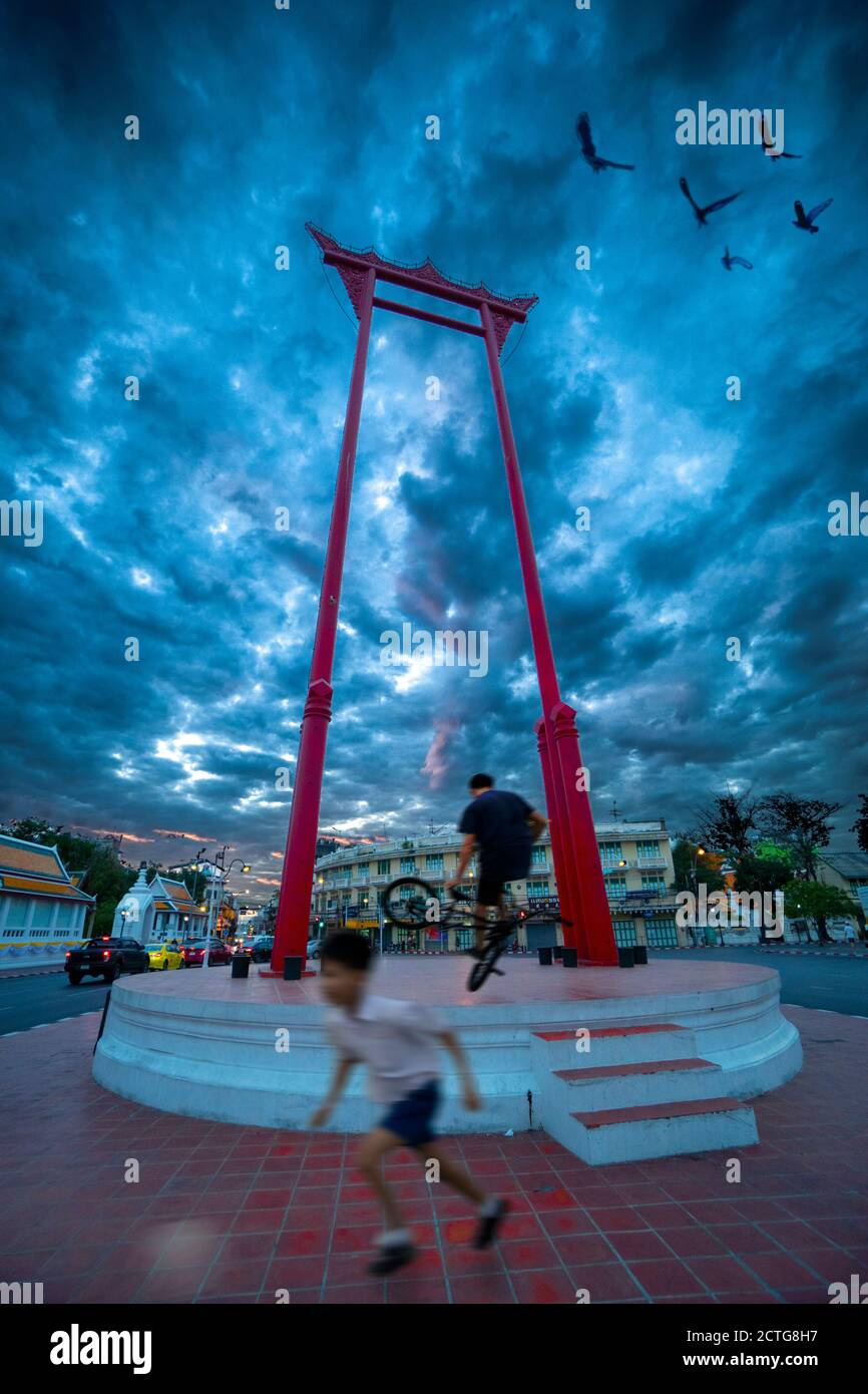 Old chinese swing hi-res stock photography and images - Alamy