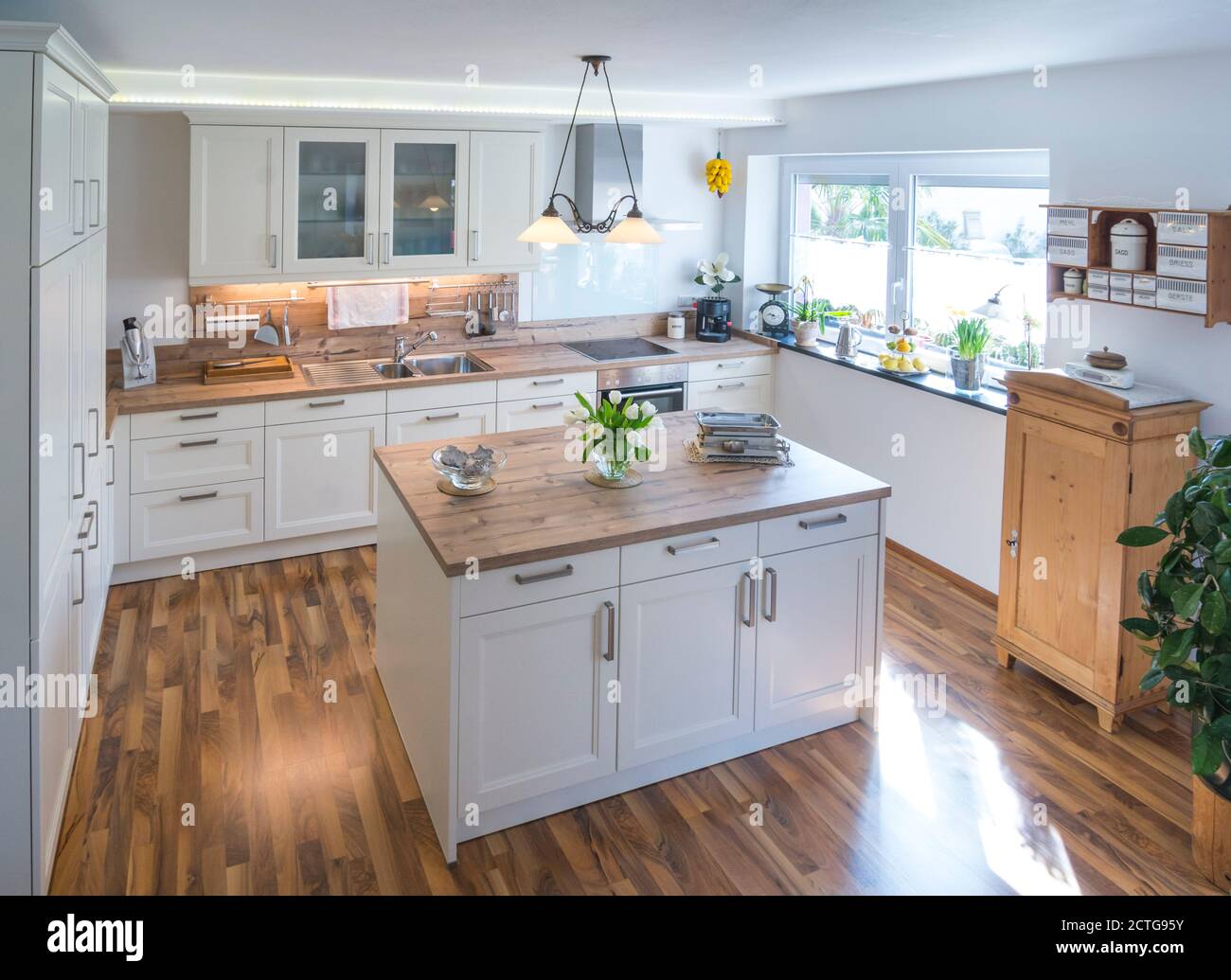 Modern stylish functional architecture hi-res stock photography and ...