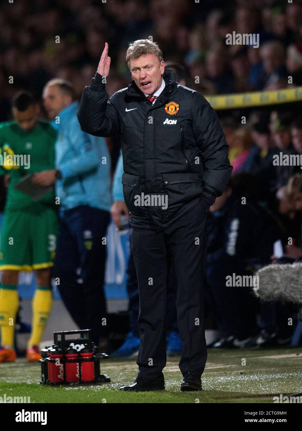 DAVID MOYES BERATES HIS PLAYERS NORWICH CITY v MANCHESTER UTD PREMIER ...