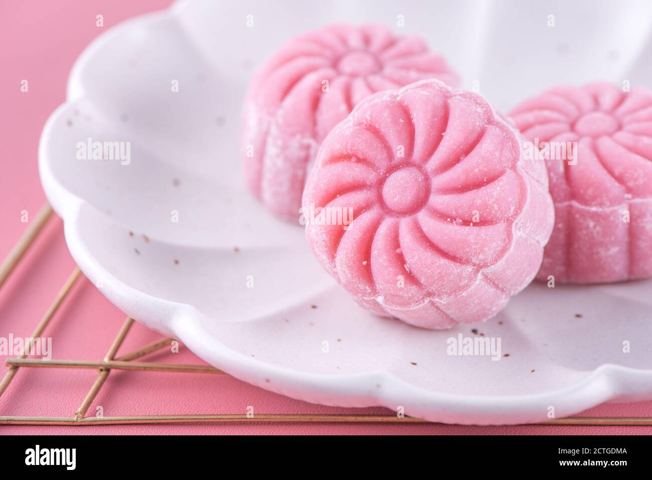 Colorful snow skin moon cake, sweet snowy mooncake, traditional savory ...