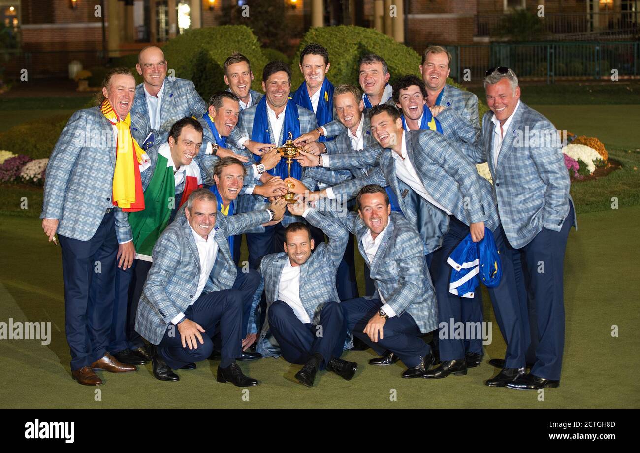 Ryder cup trophy hi-res stock photography and images - Alamy