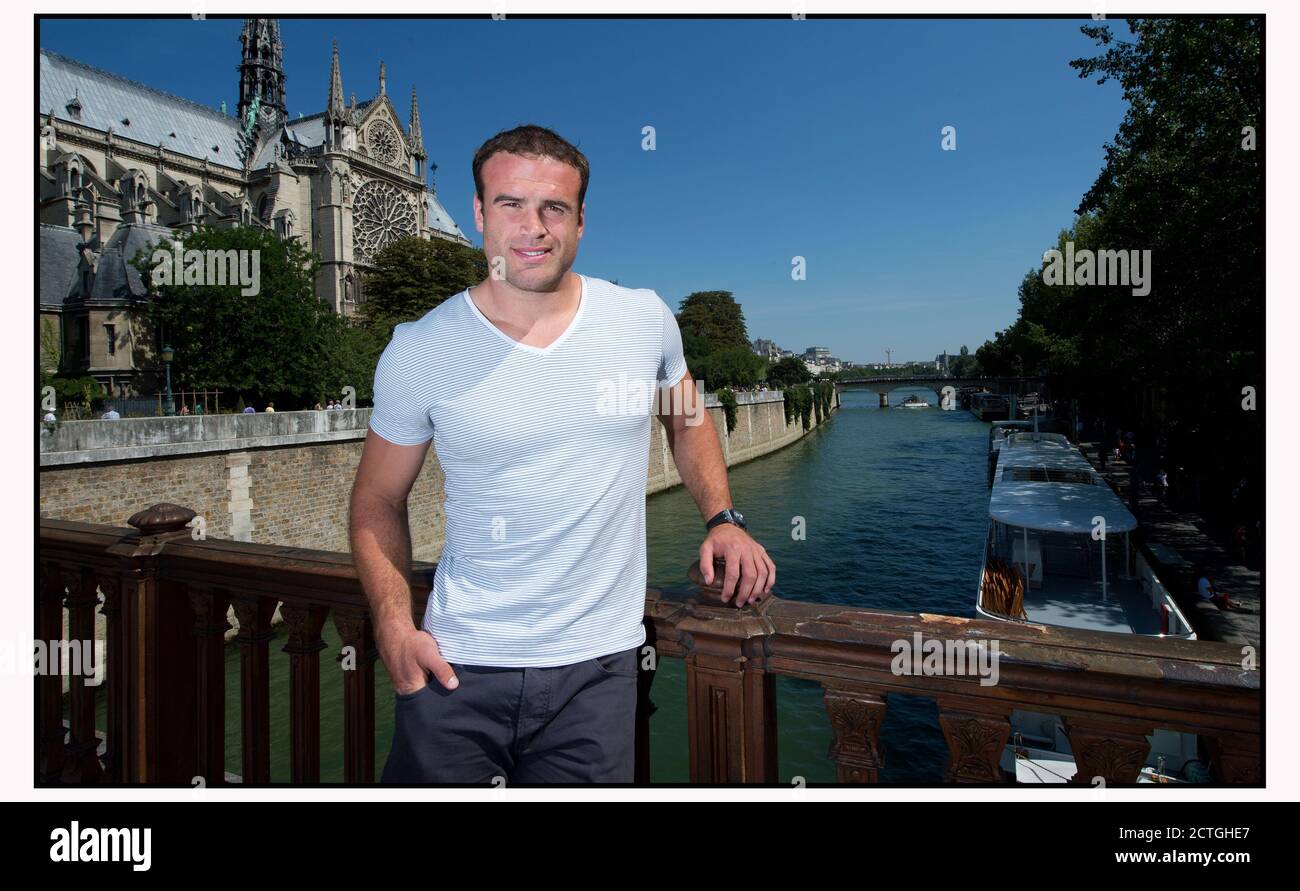 LIONS AND WELSH RUGBY PLAYER JAMIE ROBERTS ENJOYING LIFE AND PLAYING IN ...