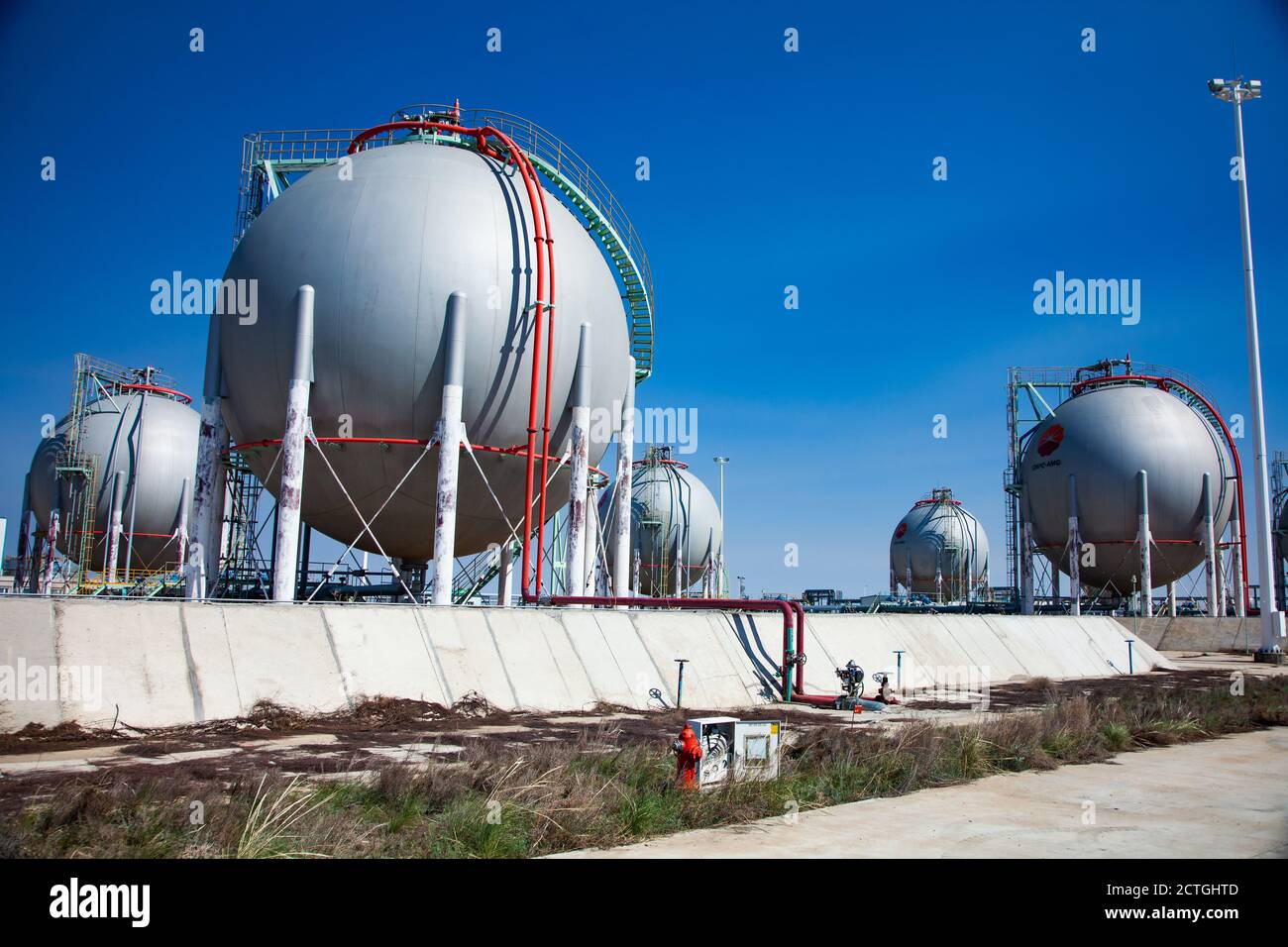 Oil refinery fire hydrant oil hi-res stock photography and images - Alamy