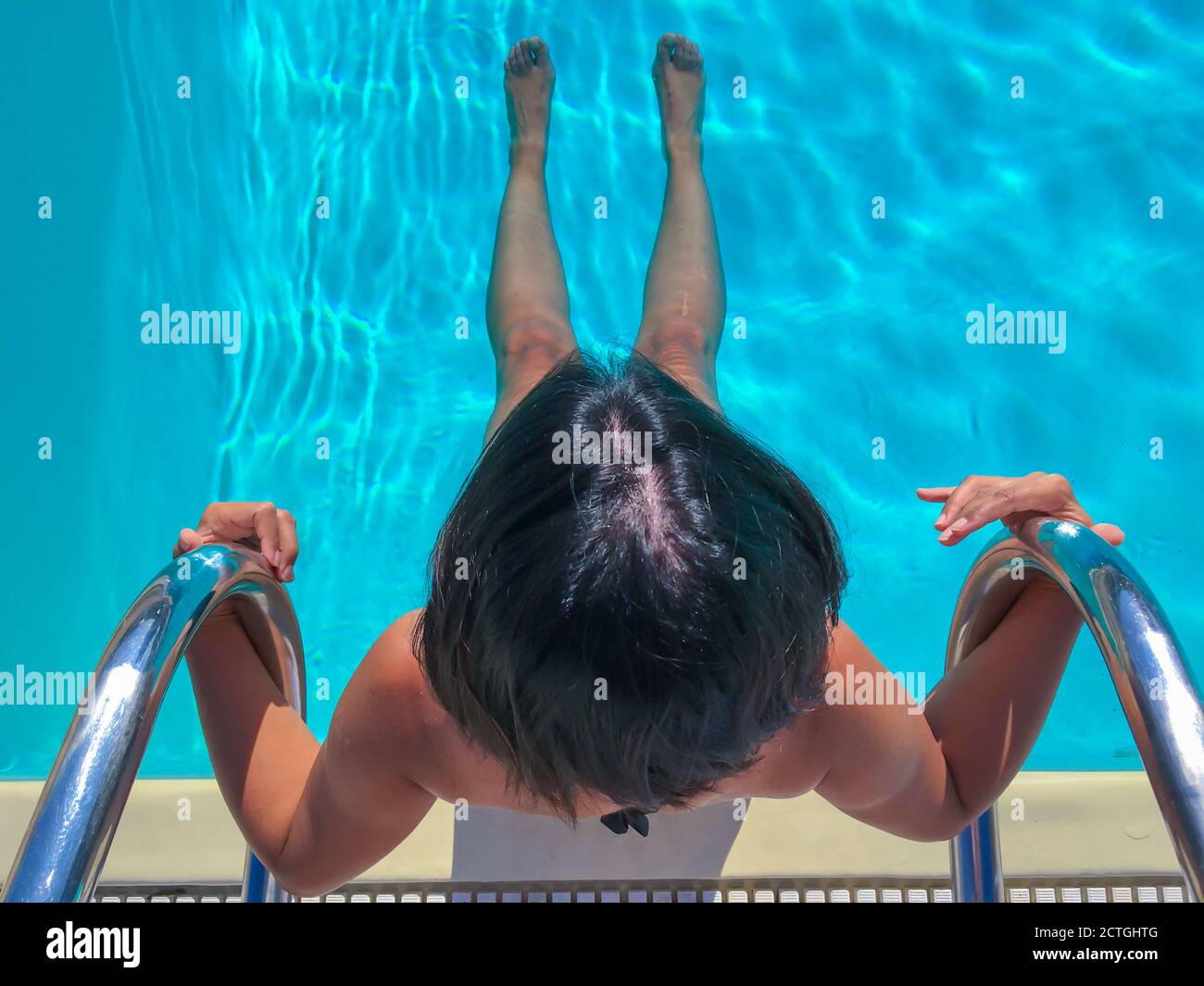 Poolside elegance hi-res stock photography and images - Alamy