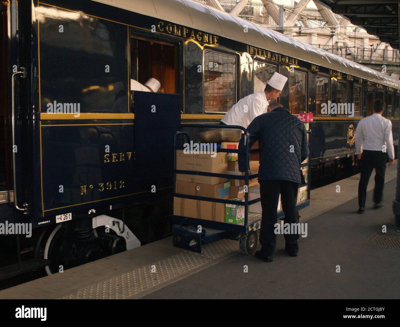Breakfast being loaded onto the Orient Express at Gare du Nord, Paris ...