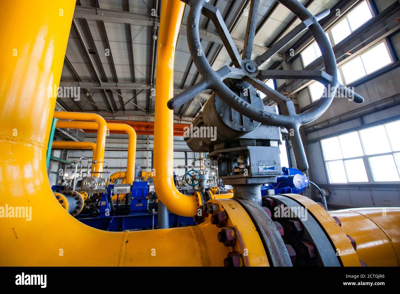 High Pressure Processing High Resolution Stock Photography and Images ...