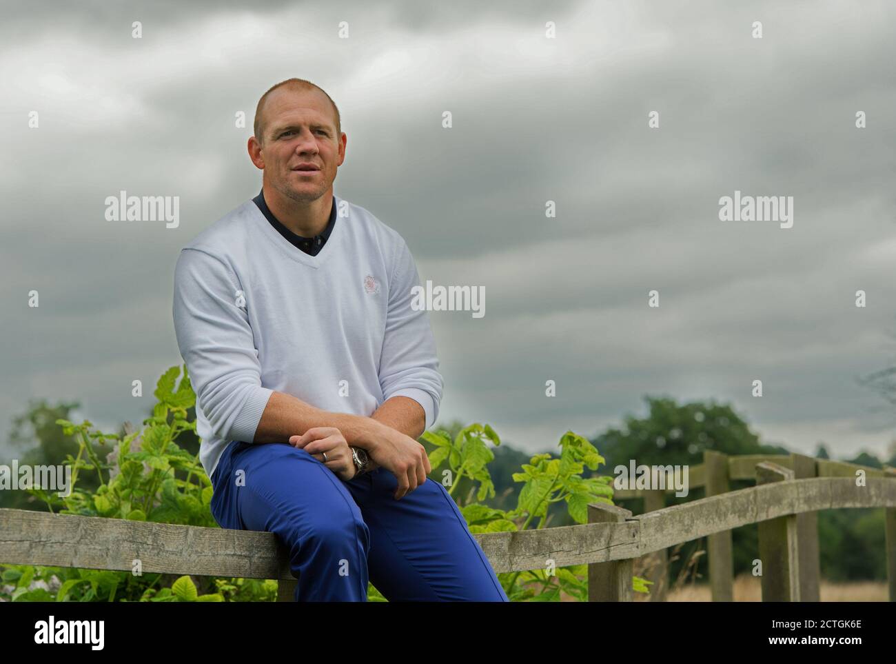 GLOUCESTER PLAYER-COACH AND EX ENGLAND RUGBY PLAYER MIKE TINDALL ...