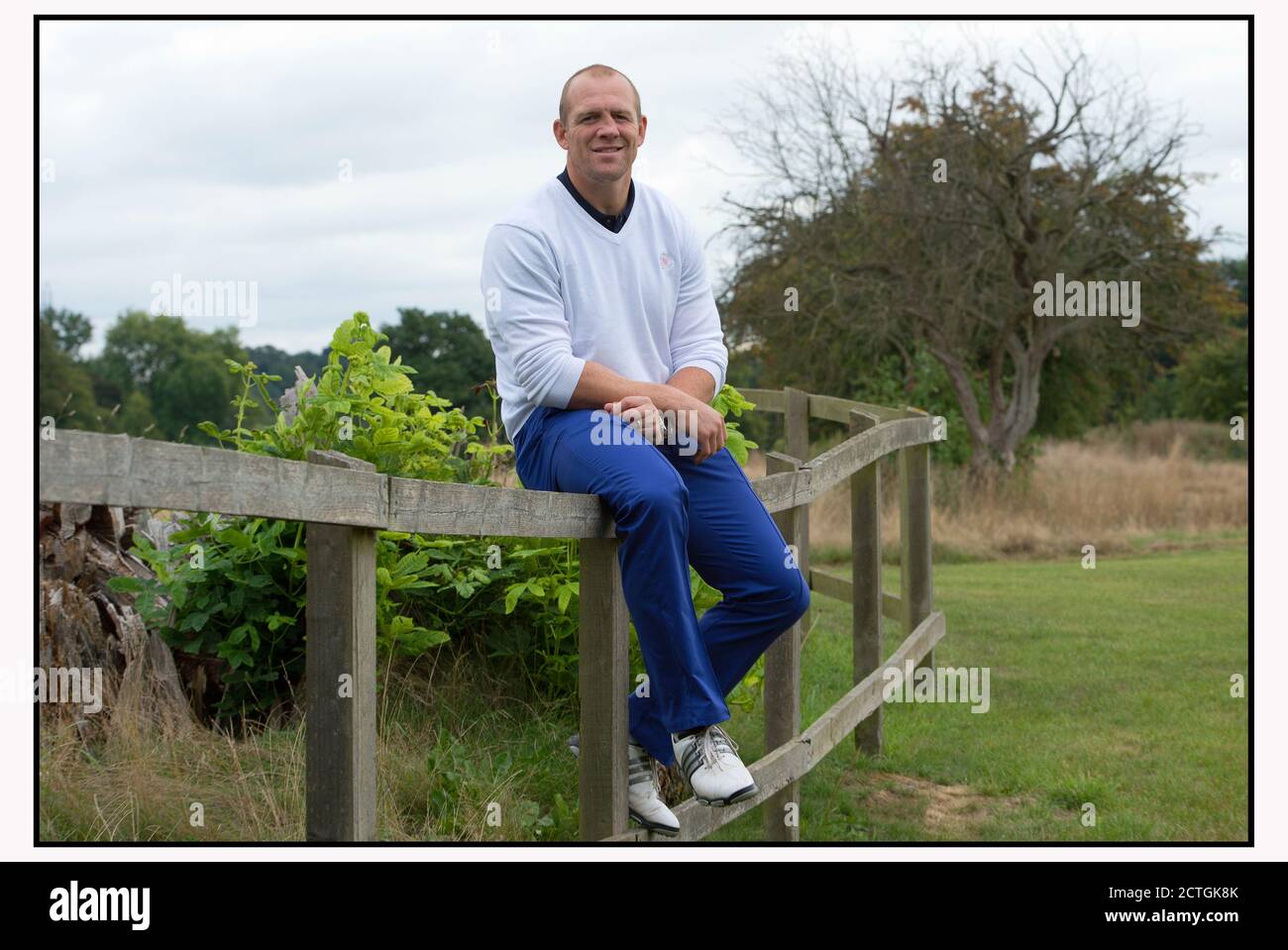 England rugby player hi-res stock photography and images - Alamy