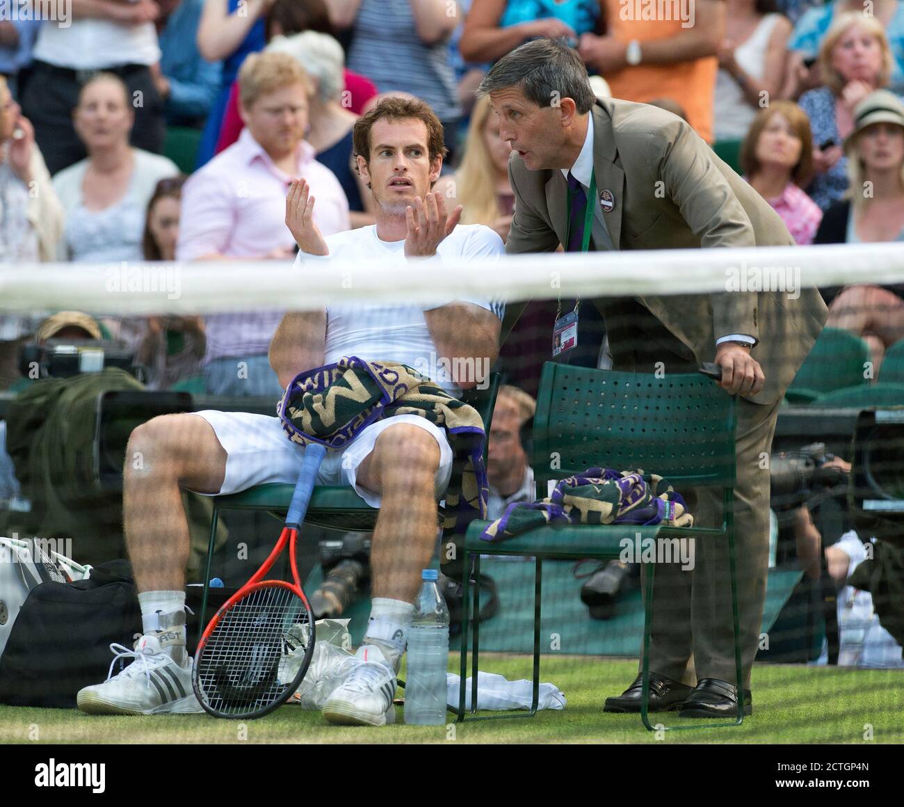 Wimbledon referee hi-res stock photography and images - Alamy