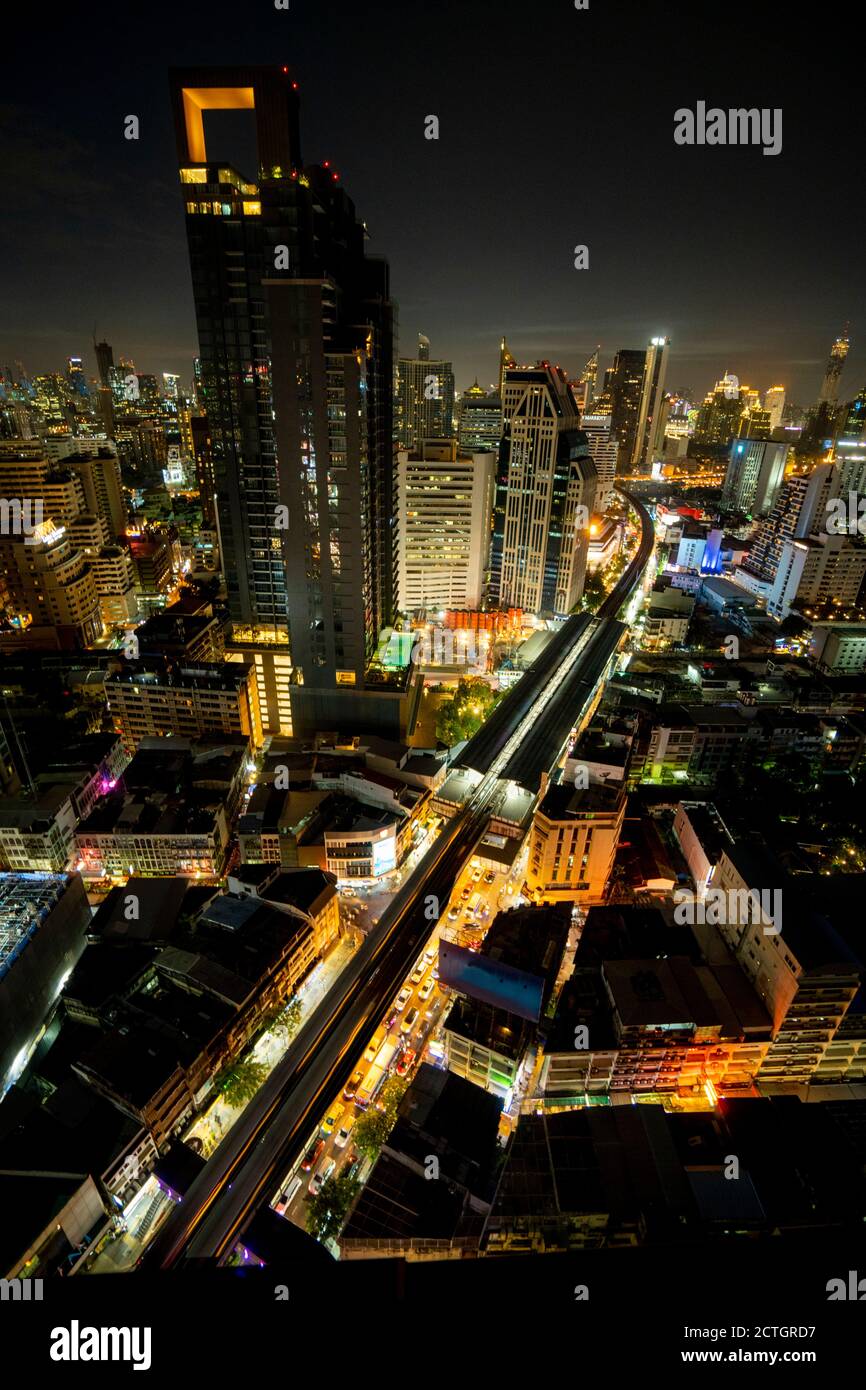 Nana sukhumvit bangkok hi-res stock photography and images - Alamy