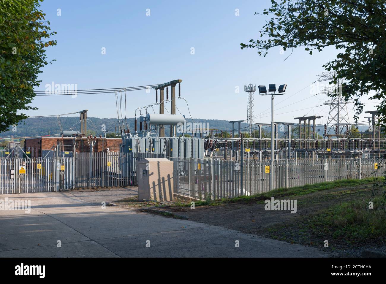 Electricity substation uk hi-res stock photography and images - Alamy